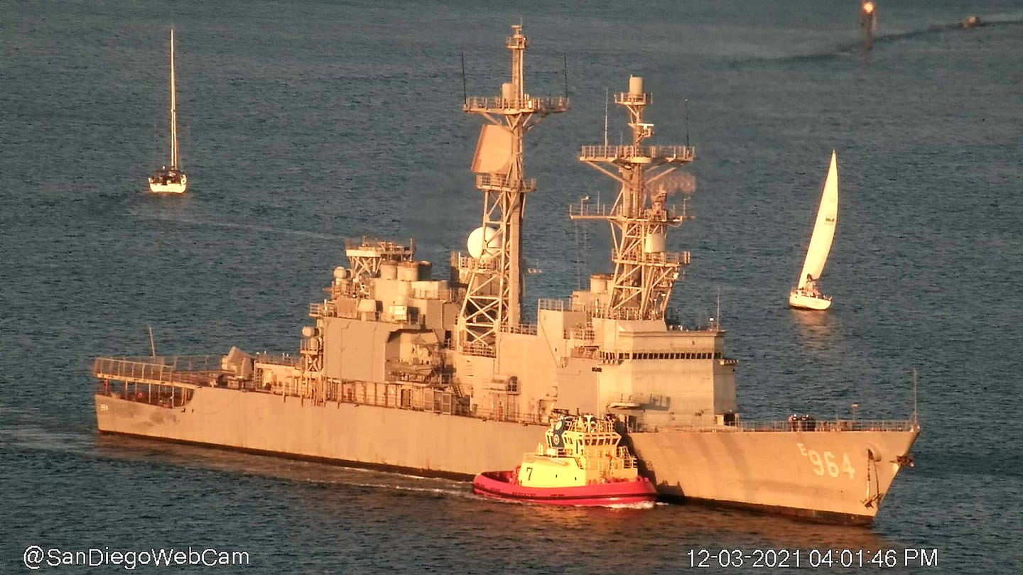 Dec 3 2021 Ex USS Paul F Foster DD-964, SDTS Self Defense Test Ship EDD ...