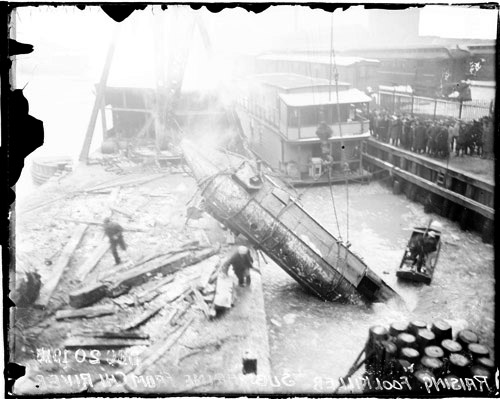 The Mystery of the Foolkiller submarine | laststandonzombieisland