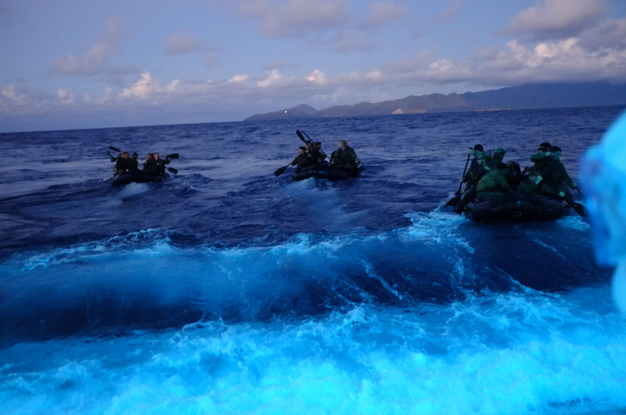 Enhanced – Combat Rubber Reconnaissance Craft | laststandonzombieisland