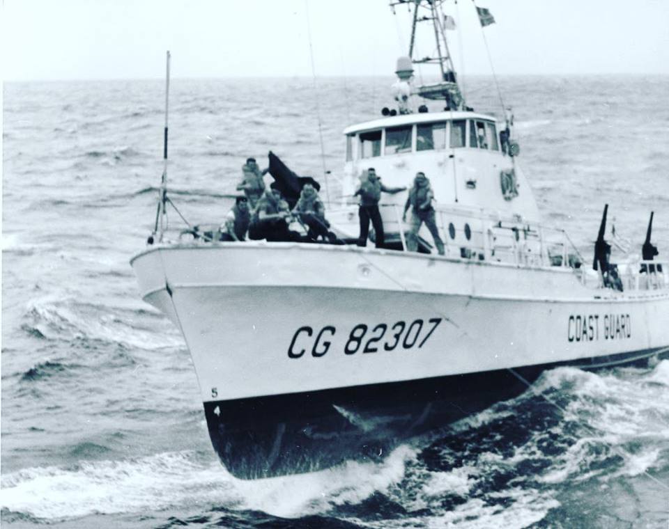 USCG Coast Guard Vietnam WPB Point class 82 foot patrol boats Market ...