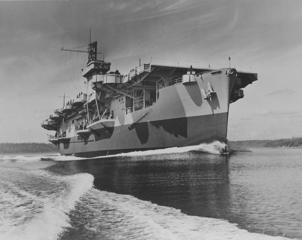Warship Wednesday January 14, 2015: The Old Crow- Hunter Killer and ...