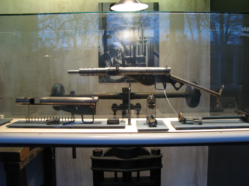 homemade stenguns | laststandonzombieisland