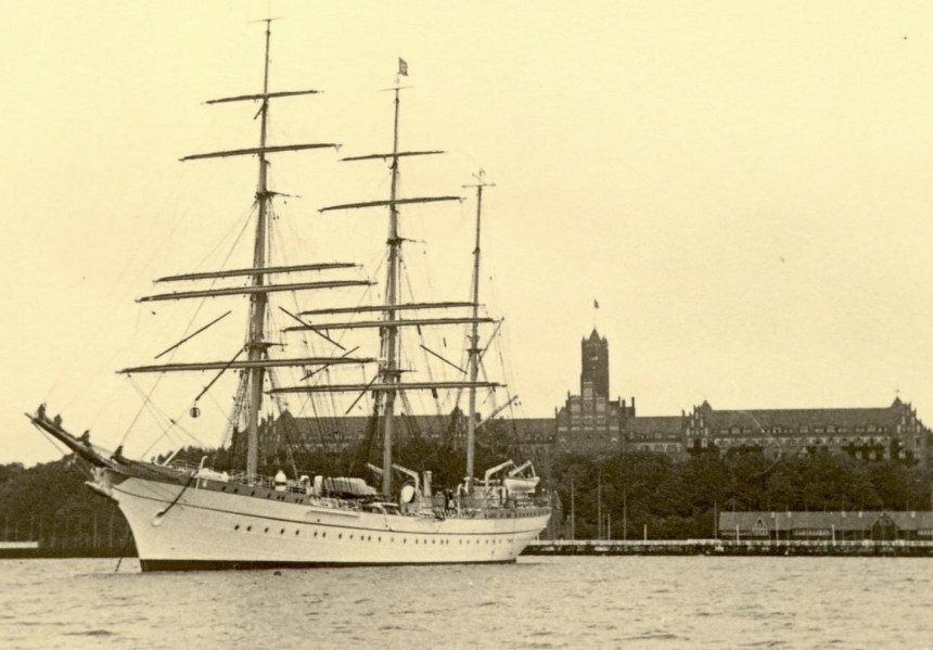 tall ship eagle | laststandonzombieisland