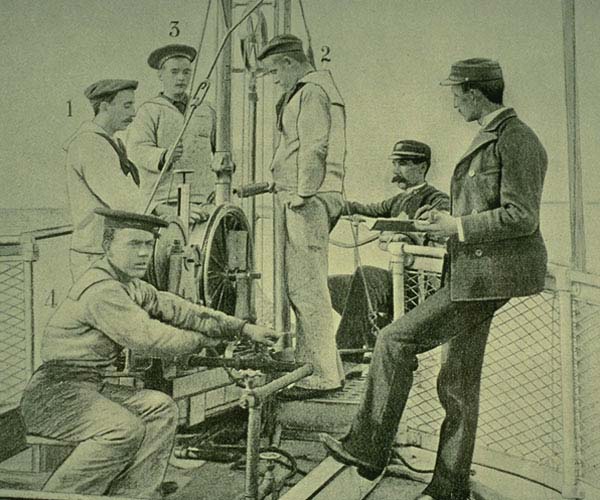 crew_sounding_lrg | laststandonzombieisland