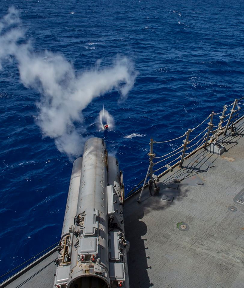 USS McCampbell (DDG-85) fires an MK-54 exercise torpedo (EXTORP ...