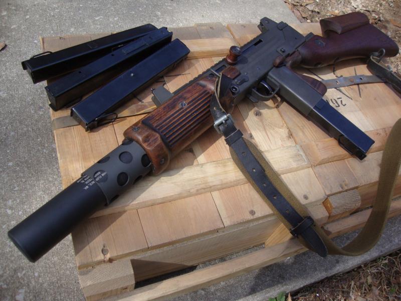 John Wayne Mac-10 | laststandonzombieisland