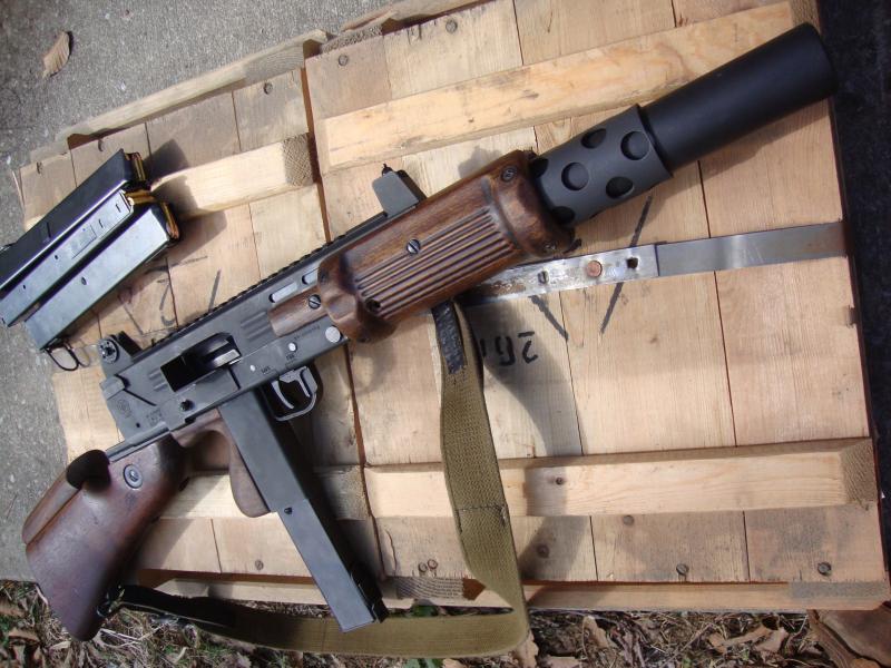 John Wayne Mac-10 | laststandonzombieisland