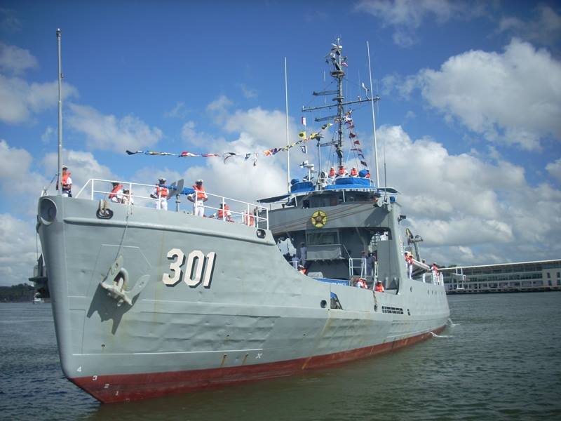 dominican-navy-flagship-almirante-didiez-burgos-pa-301-uscg-180-class ...