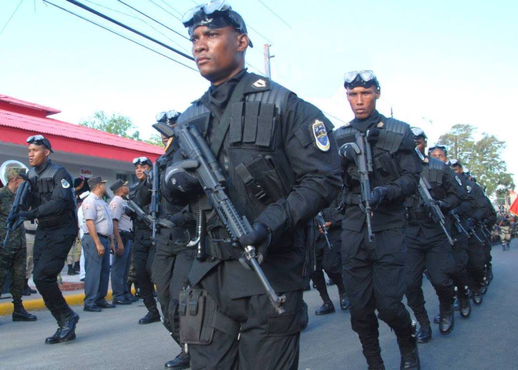 The hodgepodge that is the Dominican Navy’s small arms ...