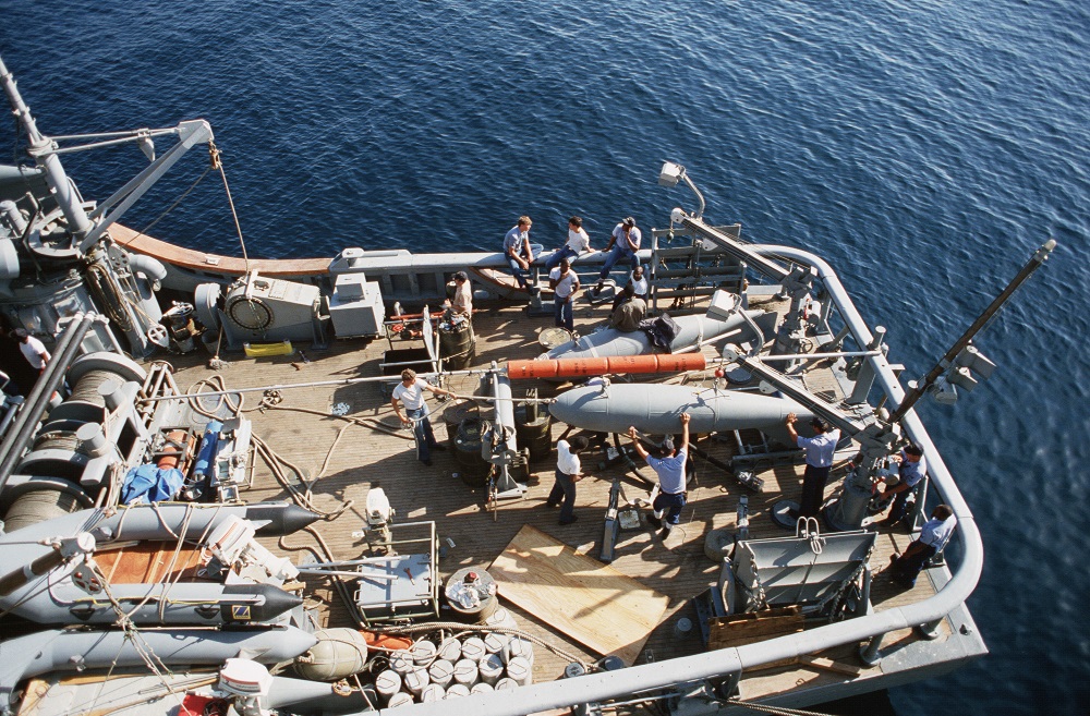 USS Force (MSO-445) | laststandonzombieisland