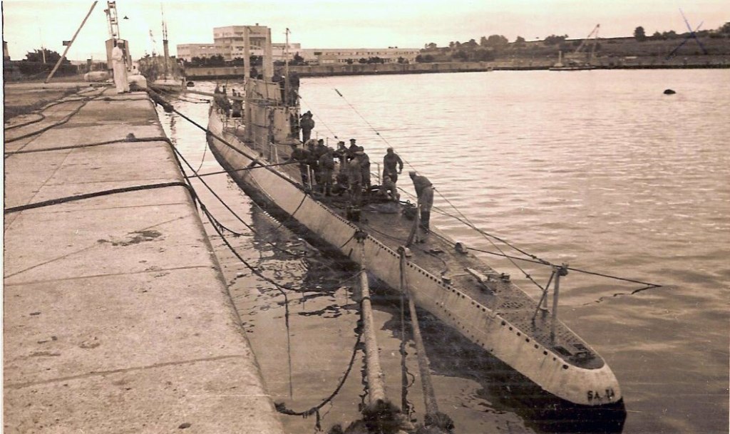 laststandonzombieisland | Weapons, Wars, Preparation and Security from ...