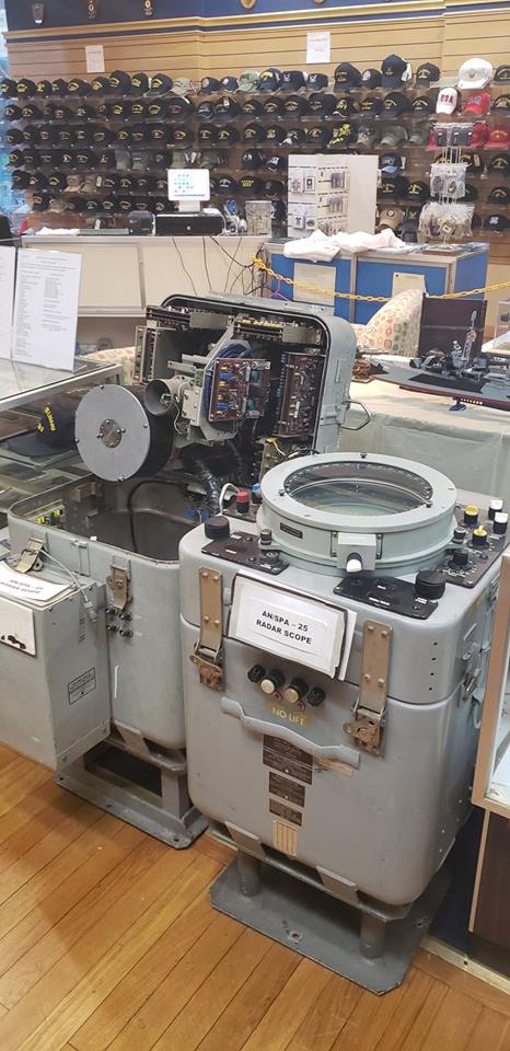 polar diving | laststandonzombieisland