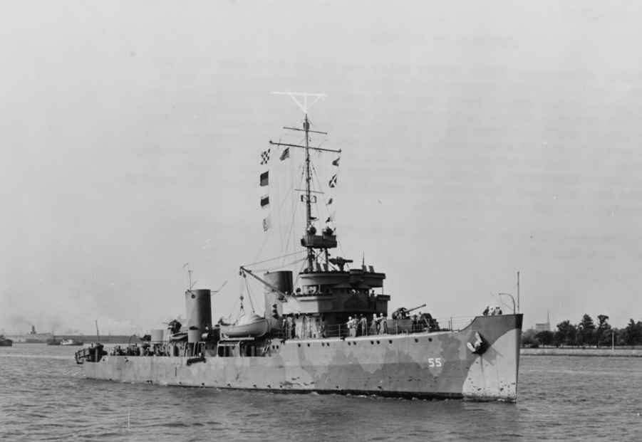 Raven Photographed in camouflage paint with depth charge rack at stern ...