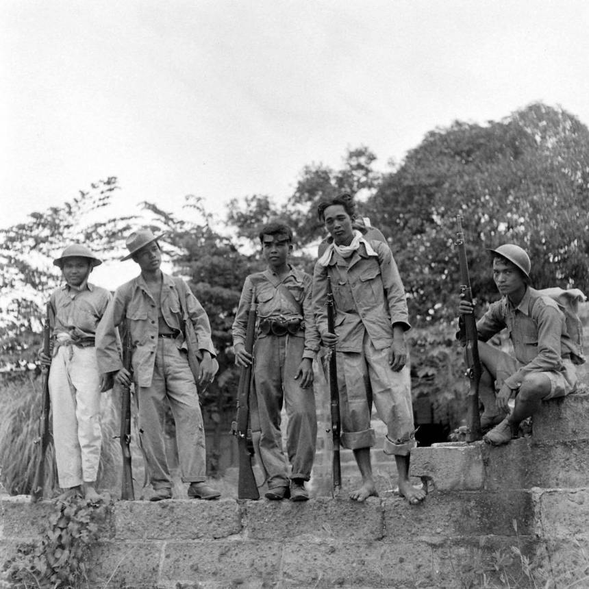 Cabanatuan The Great Raid Jan 30 1945 Philippines guerrillas LIFE Carl ...