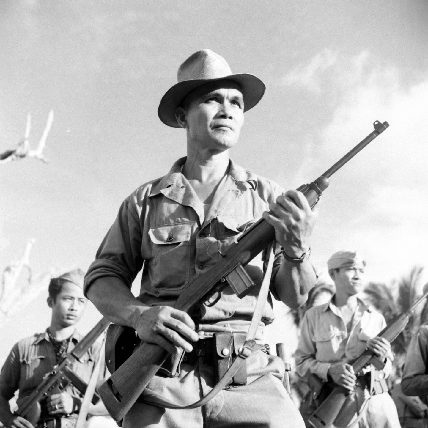 Philippine Guerrilla Fighters in Leyte 1944 LIFE W. Eugene Smith ...