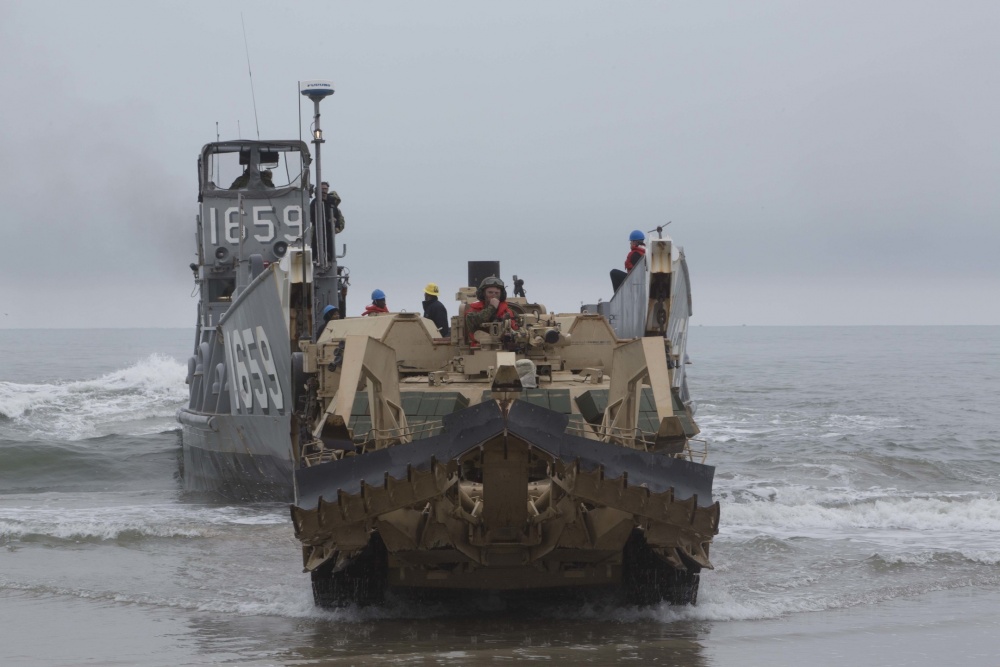 M1150 Assault Breacher Vehicles Mar 2020 | laststandonzombieisland