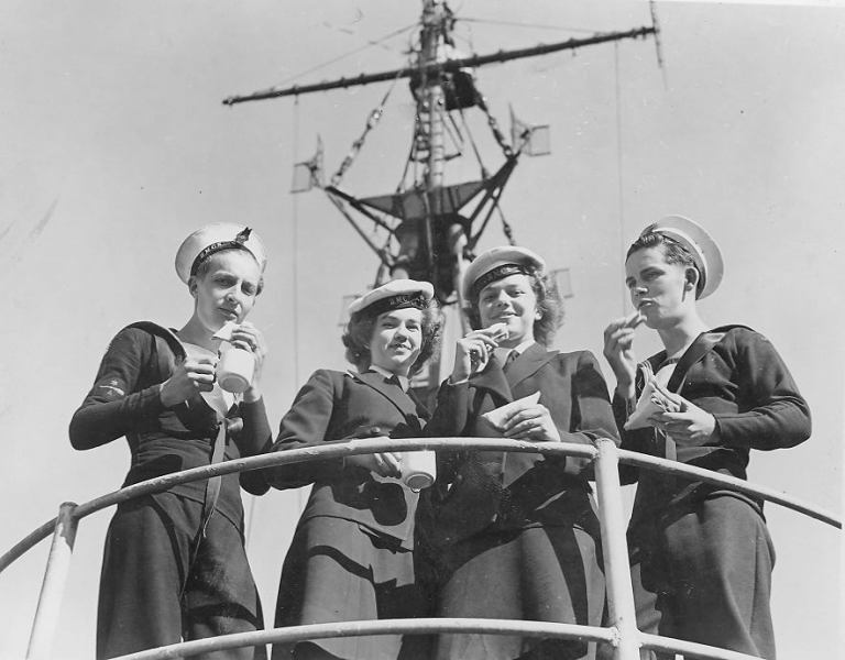 HMCS Uganda | laststandonzombieisland