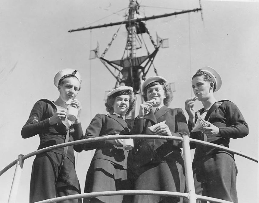 HMCS Uganda | laststandonzombieisland