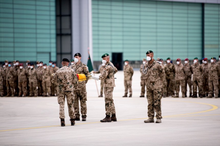 Germans Wheels Up from Afghanistan | laststandonzombieisland