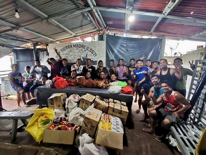 A Peek Inside that Rusty Philippine LST Reef Outpost ...