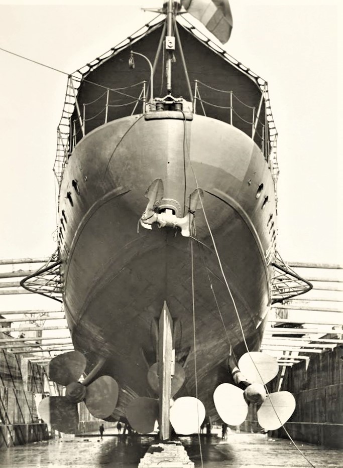 Dutch Netherlands Light Cruiser HNLMS Java pictured at Vlissingen in ...
