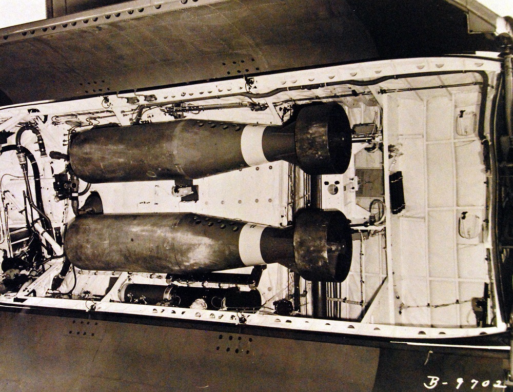 S2F S-2 Tracker nuclear atomic depth bombs USN 710854 ...