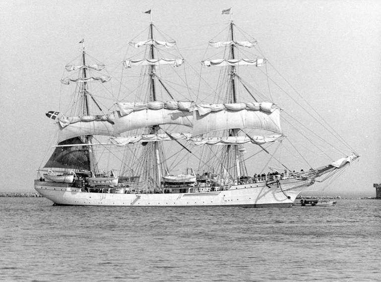 school ship copenhagen | laststandonzombieisland