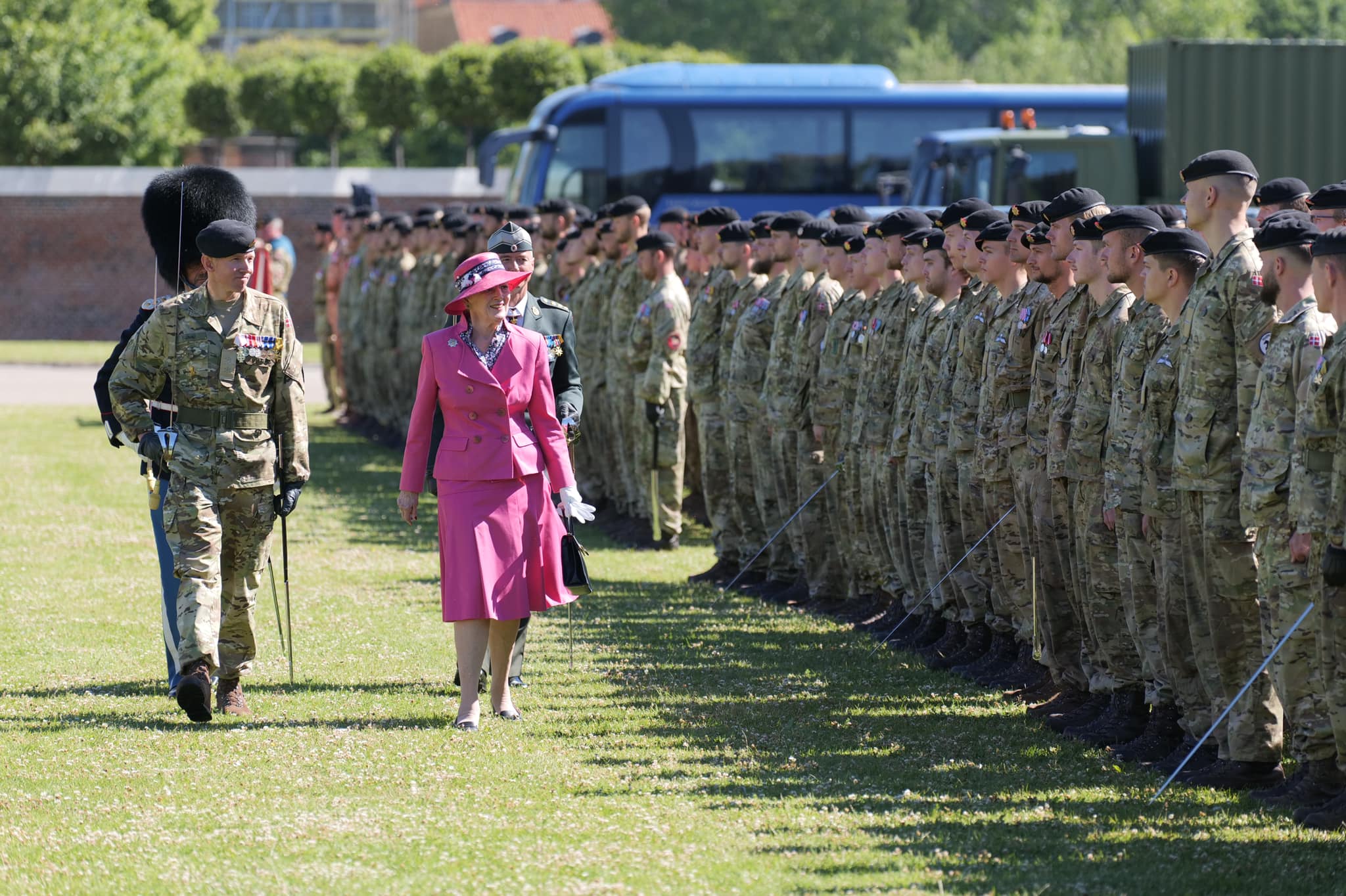 Den Kongelige Livgarde Danish Life Guard royal June 2022 Queen I ...
