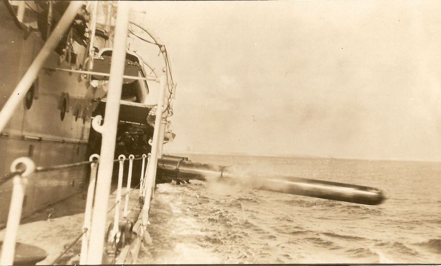 HMS Cardiff C class cruiser torpedo | laststandonzombieisland