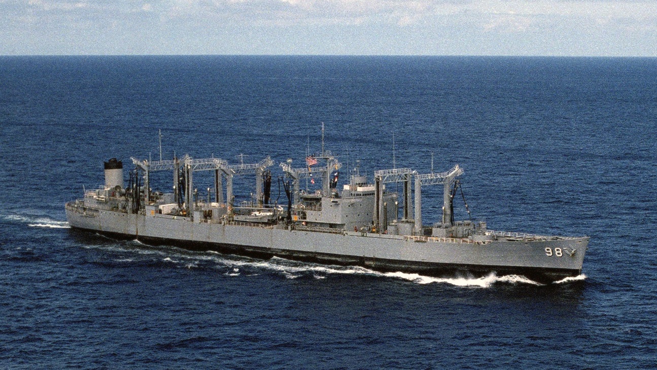 The U.S. Navy fleet oiler USS Caloosahatchee (AO-98) underway in 1988 ...