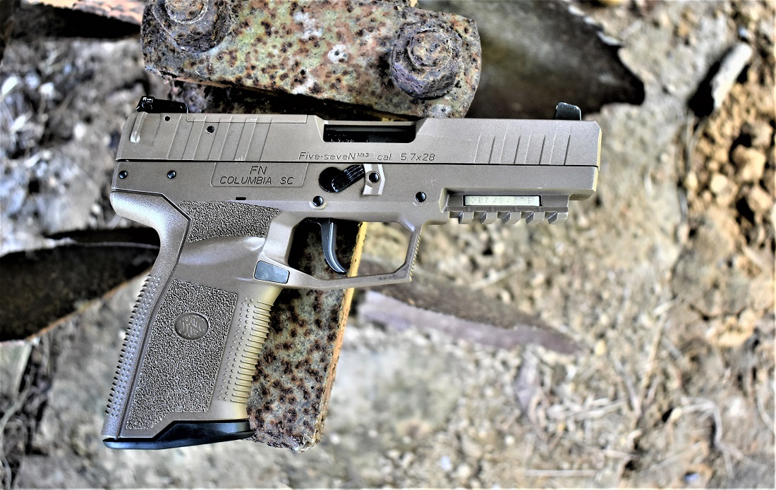 500 Rounds with the Newest FN 5.7 | laststandonzombieisland