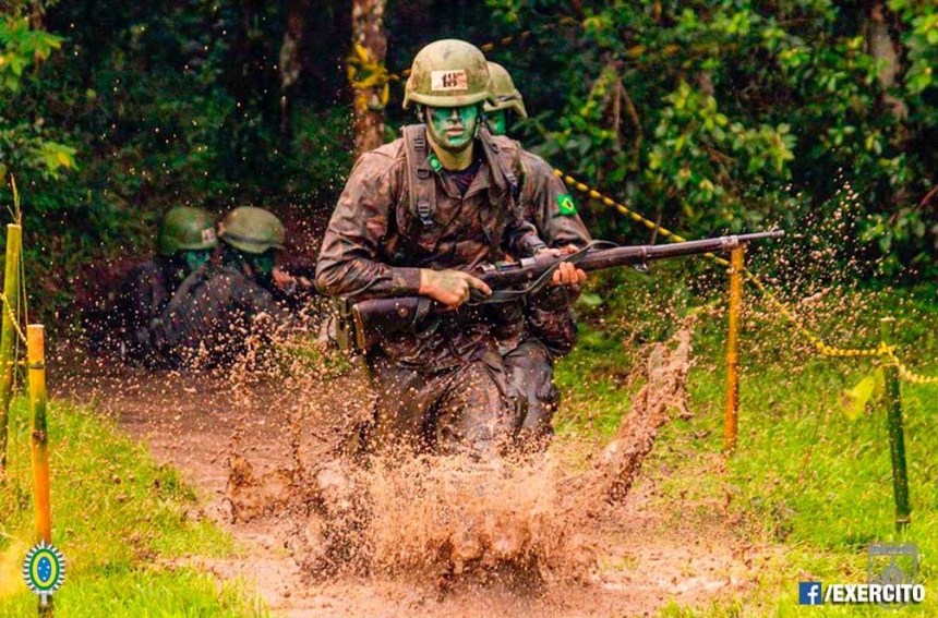 Brazilian army training Mauser rifles 2022 Exército Brasileiro b ...