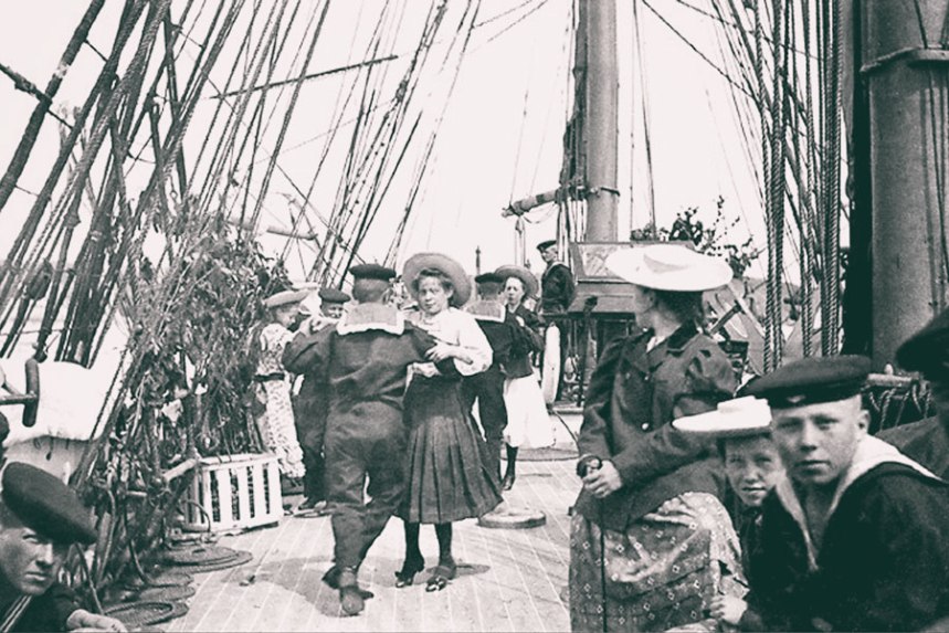 Warship Wednesday, May 17, 2023: Hugo’s Everlasting Clouds ...