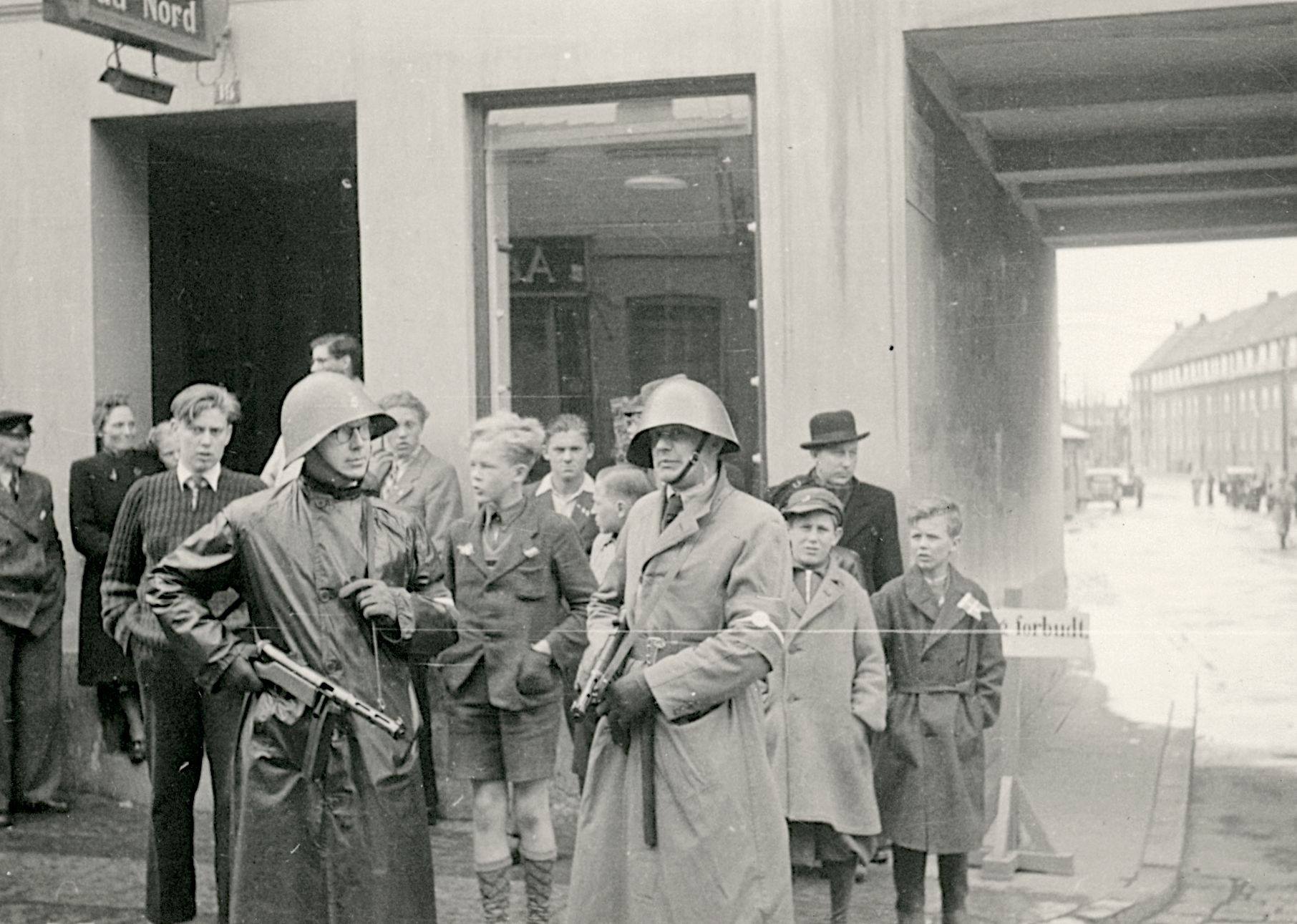 Danish Resistance Movement (den danske modstandsbevægelse) photographed ...