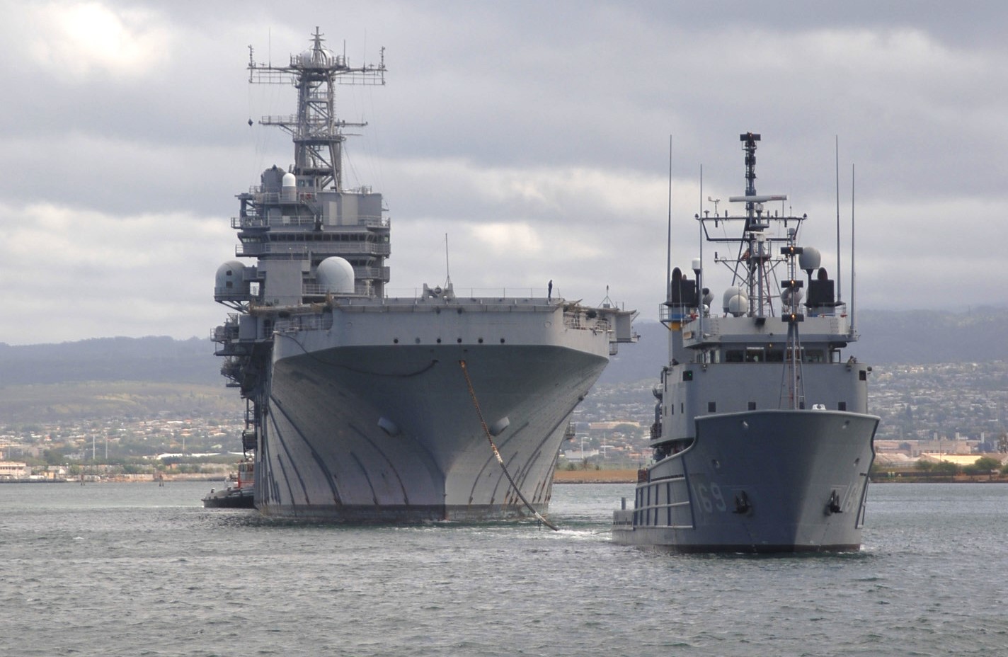 USNS Navajo (T-ATF-169) | laststandonzombieisland