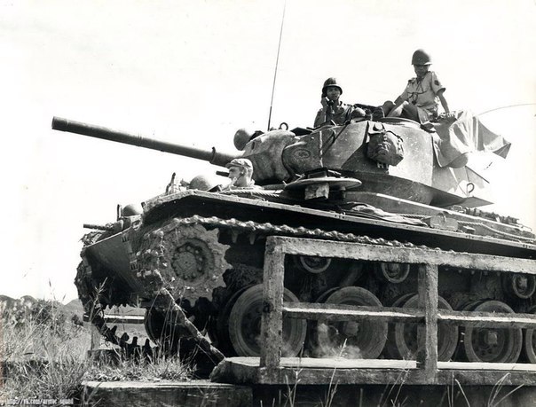 M24 Chaffee light tanks in French service, Indochina vietnam war dien ...