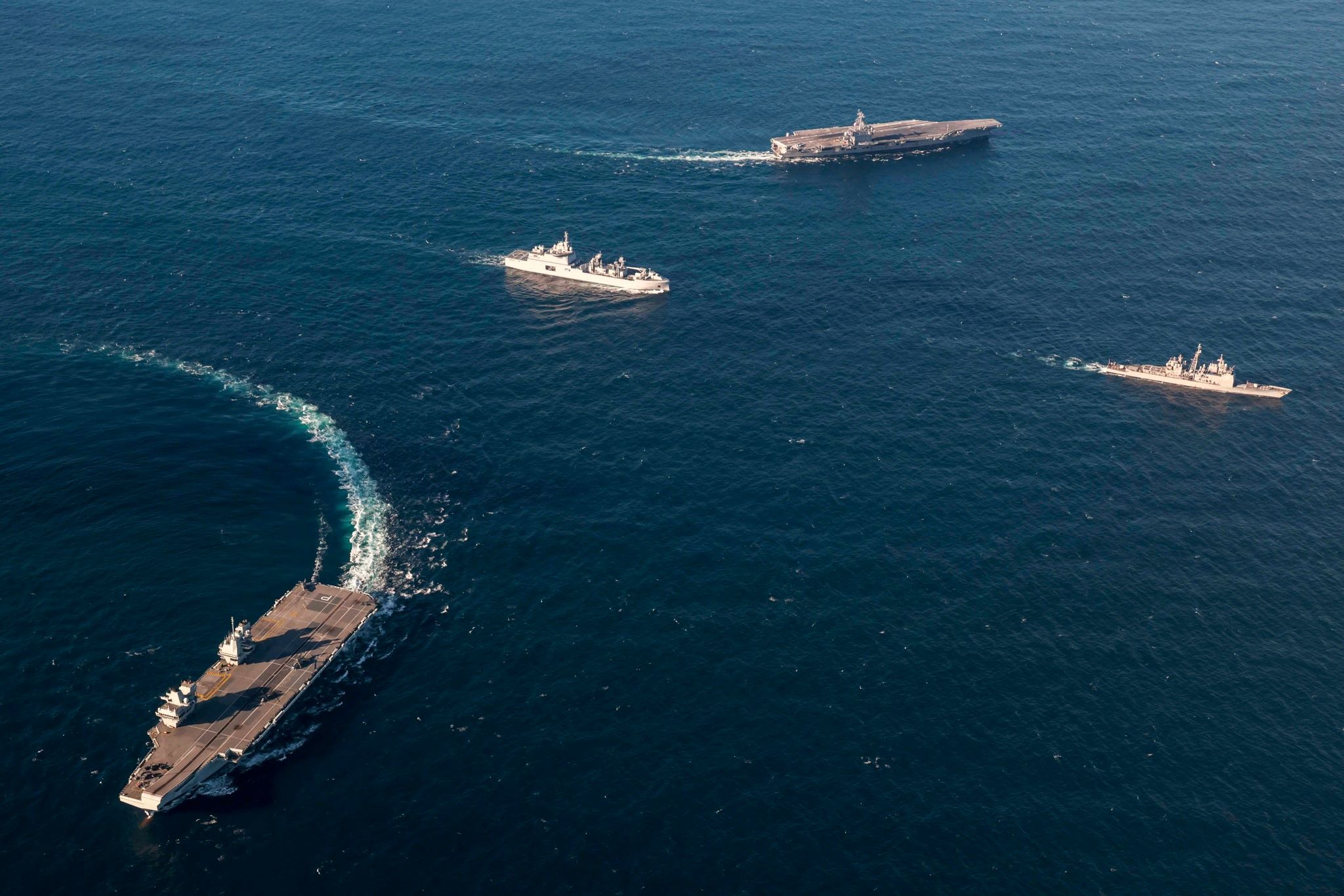 USS George Washington Prince of Wales Leyte Gulf Jacques Chevallier ...