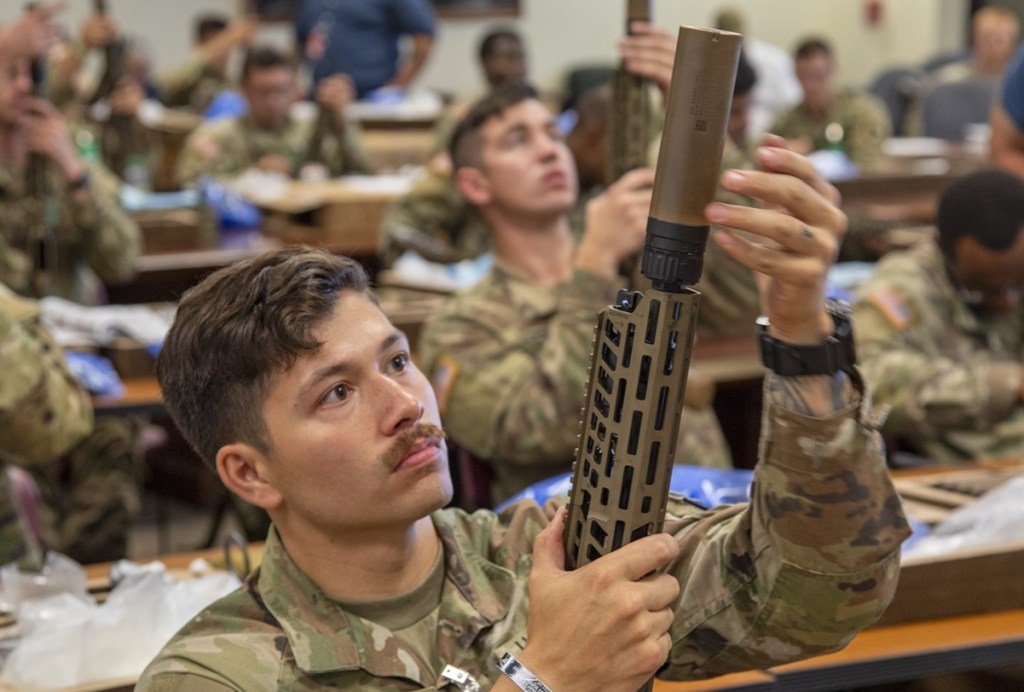 xm250 automatic rifle | laststandonzombieisland