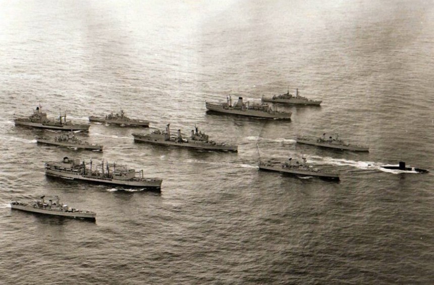 HMS Danae (F47) | laststandonzombieisland