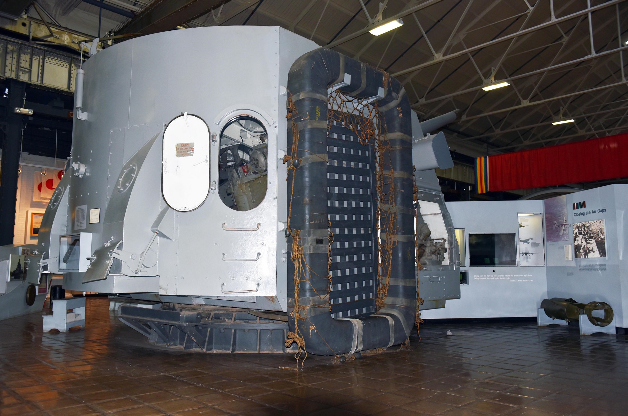 Twin 5-inch 5 inch 38 gun turret from USS Reno CL-96 at National Museum ...