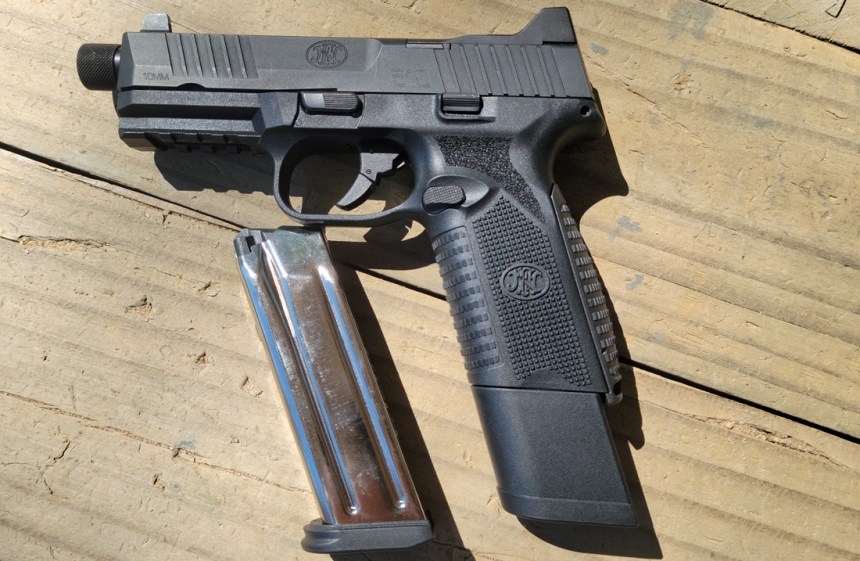 laststandonzombieisland | Weapons, Wars, Preparation and Security from ...