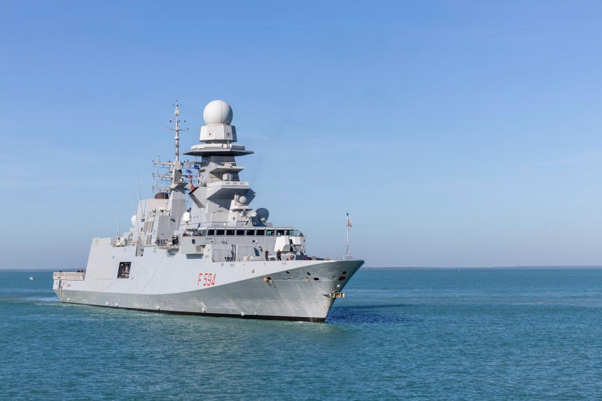 sail training ship Amerigo Vespucci | laststandonzombieisland