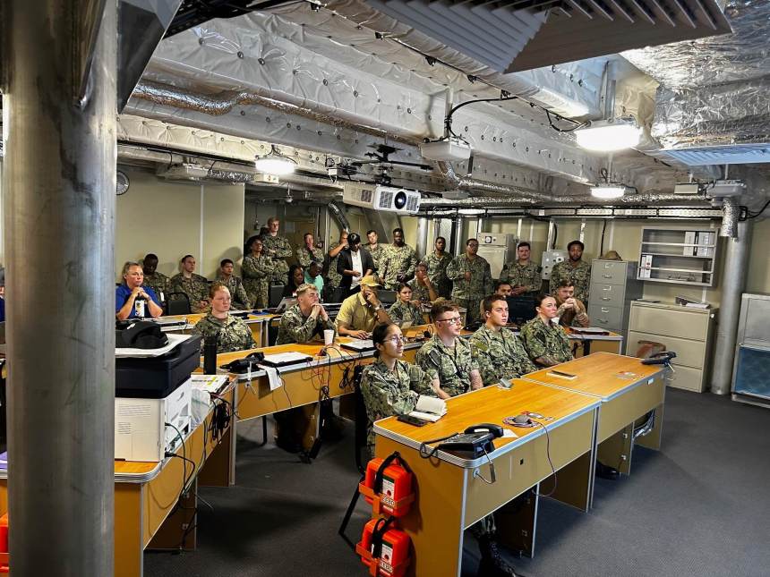 EPF Flight II | laststandonzombieisland