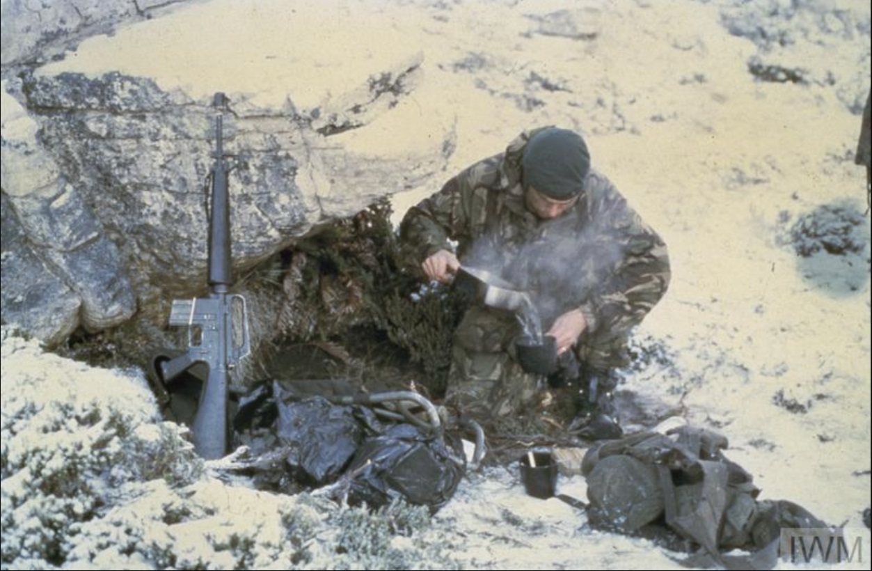 Mountain and Arctic Warfare (MAW) Cadre MAW Falkands 1982 M16 AR-15 ...