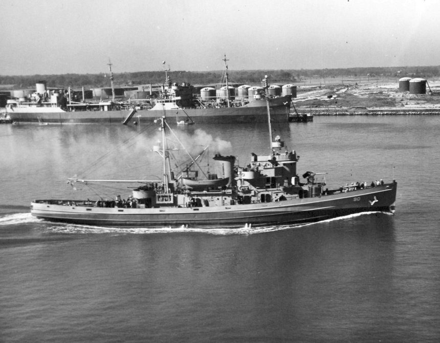 USS Pinto (ATF-90) motors up the Elizabeth River on October 17, 1944 ...