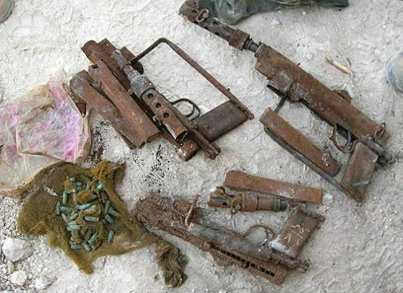 Egyptian “Port Said” copies of the Swedish M45B submachine gun from ...