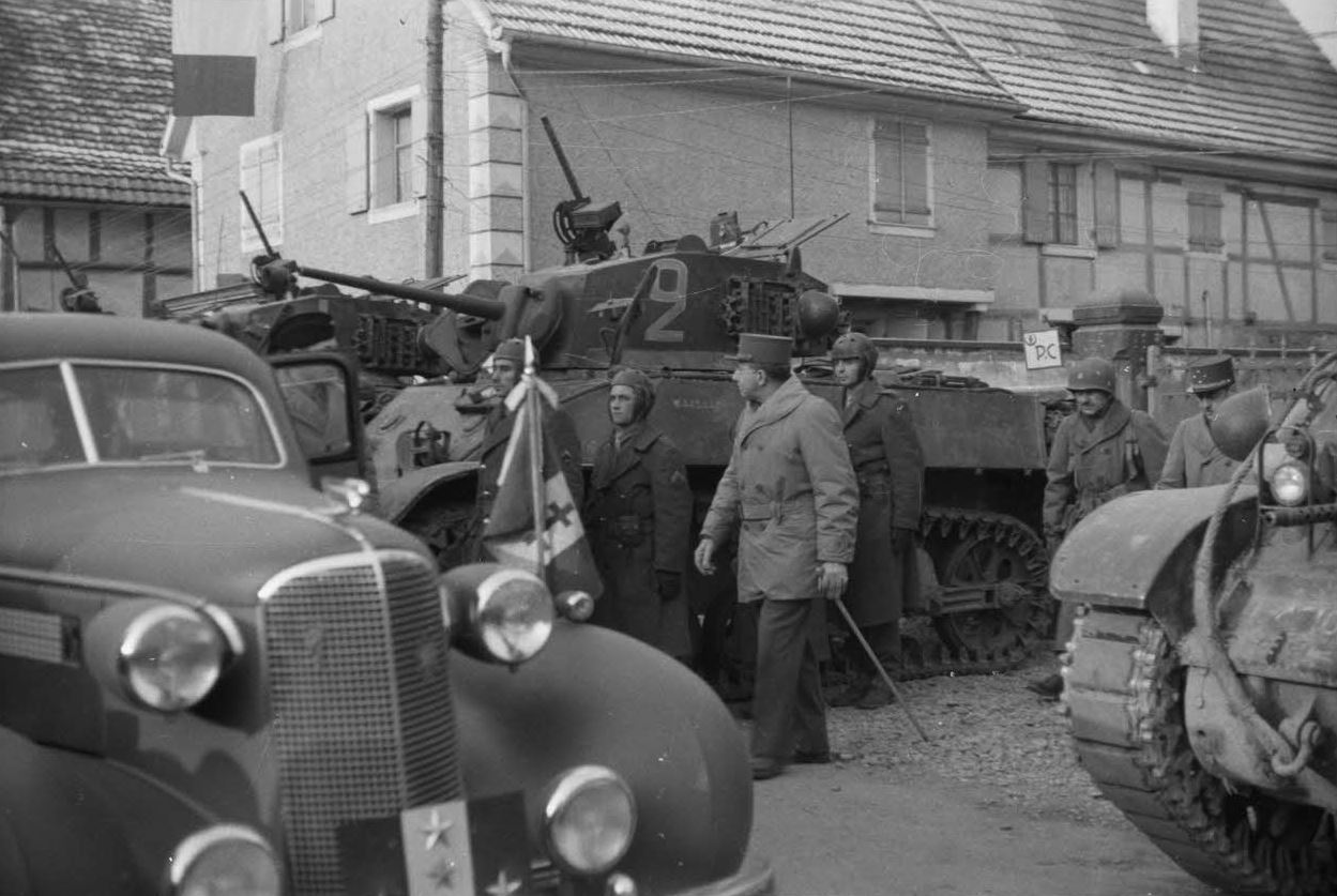 1er régiment de spahis algériens december 1944 Alsace Stuart tanks ...