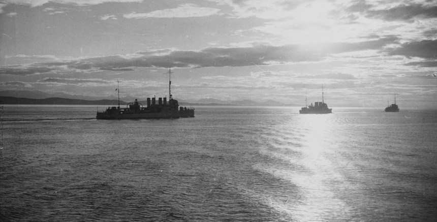 laststandonzombieisland | Weapons, Wars, Preparation and Security from ...