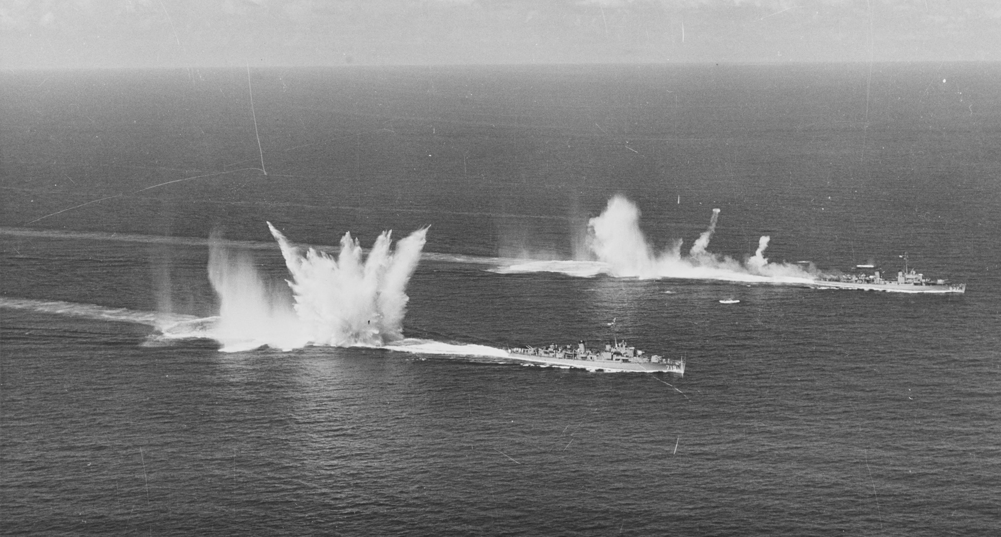 Ash Cans Away! | laststandonzombieisland