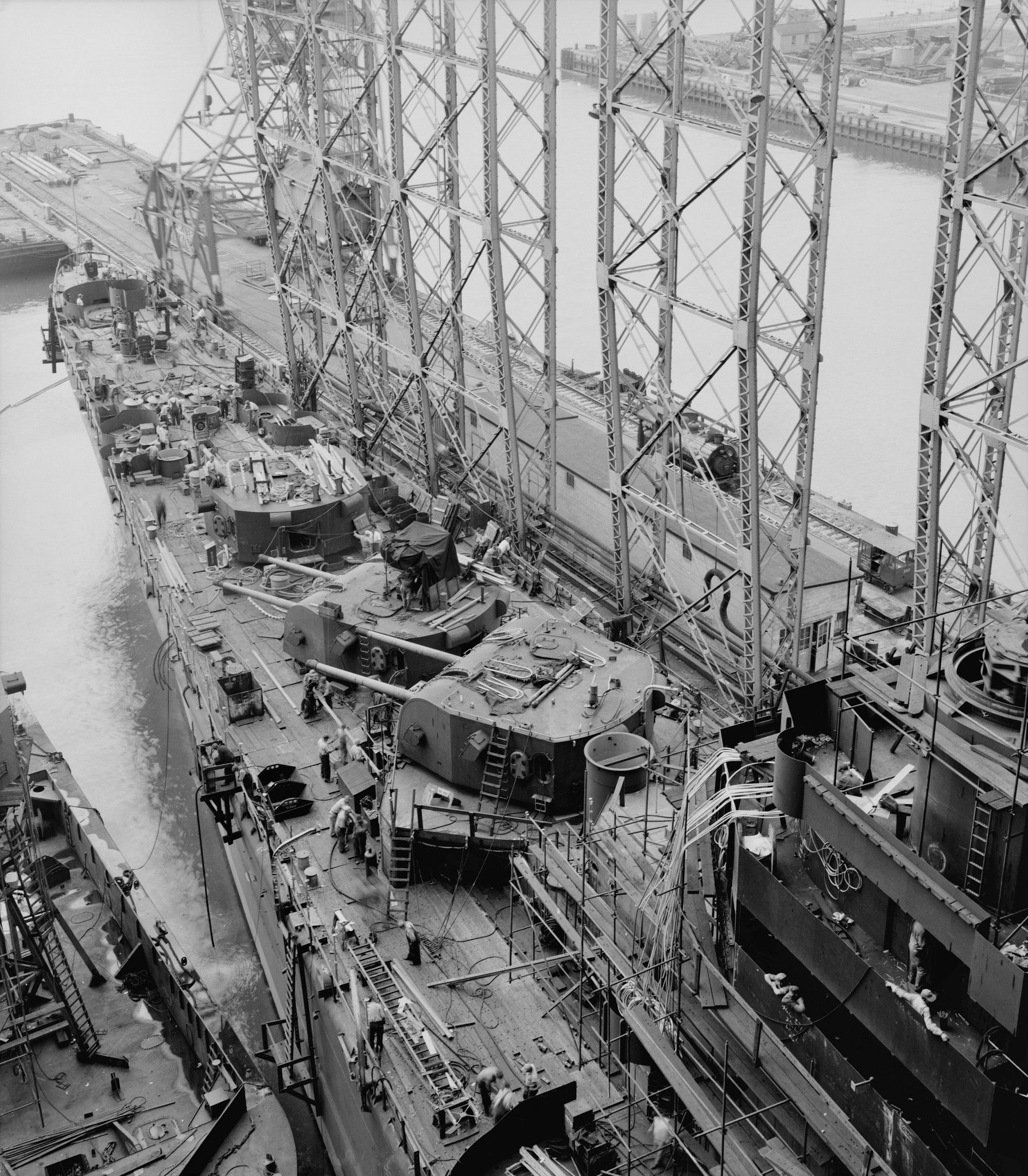 Worcester Class Light AA Cruiser USS Roanoke New York Shipbuilding Corp ...